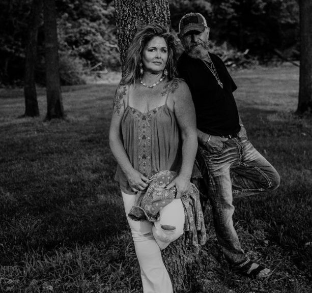 Eleyet McConnell, nous dévoile sa nouvelle pépite Country Rock "Don't ...